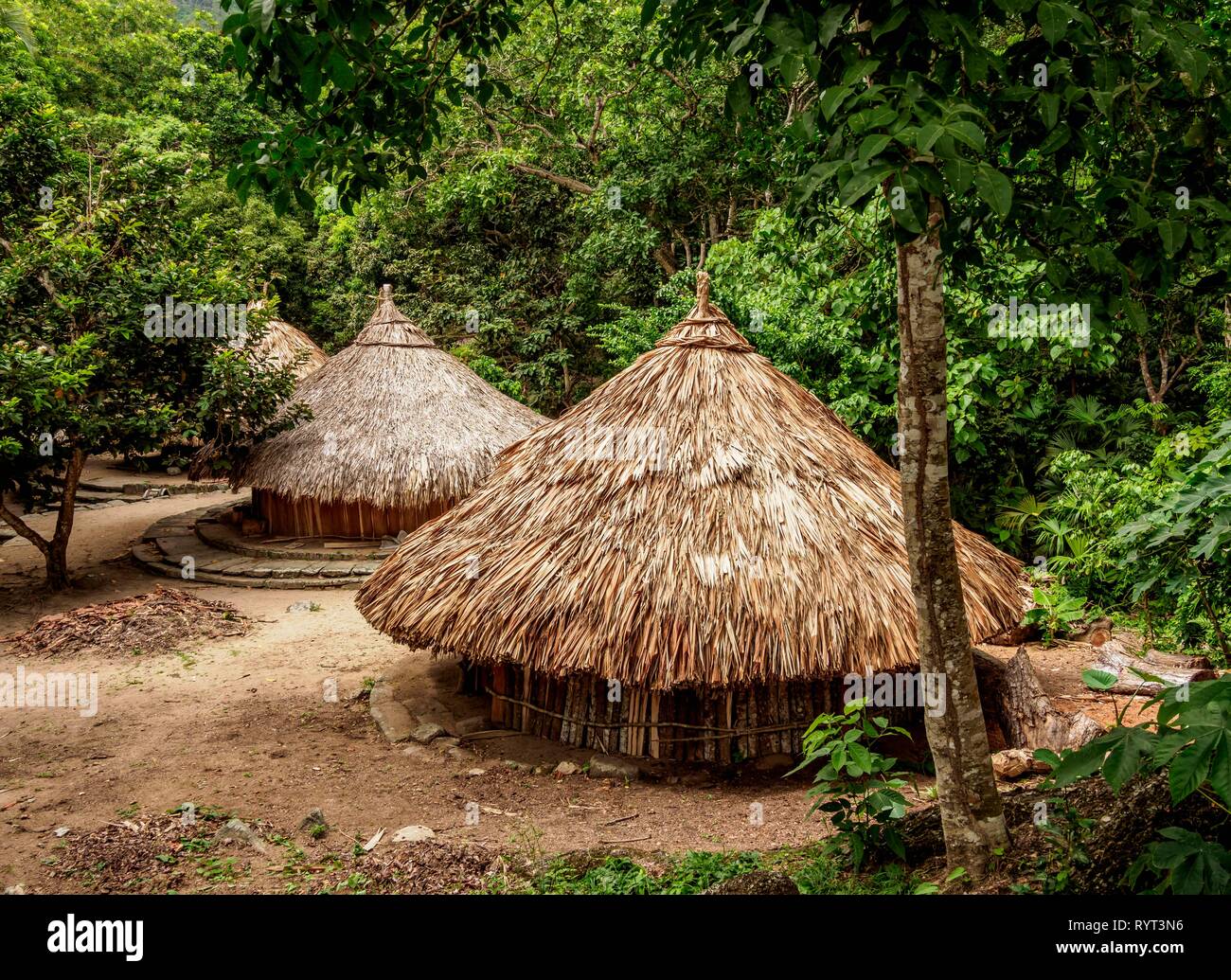 Colombia south america people kogi hi-res stock photography and images ...