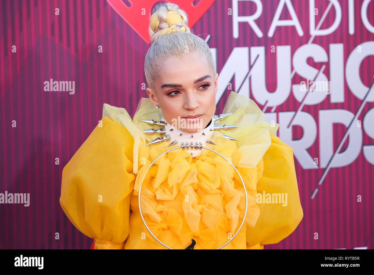 LOS ANGELES, CA, USA - MARCH 14: Singer Poppy (Moriah Rose Pereira ...
