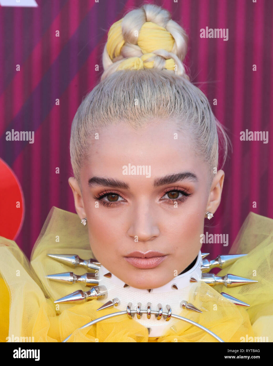 LOS ANGELES, CA, USA - MARCH 14: Singer Poppy (Moriah Rose Pereira ...