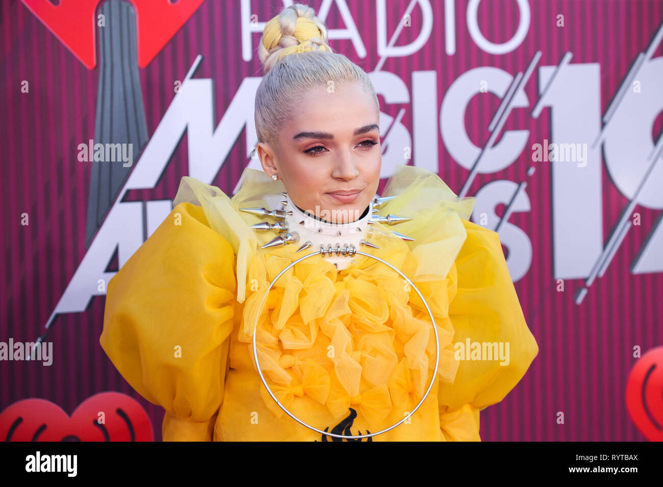 LOS ANGELES, CA, USA - MARCH 14: Singer Poppy (Moriah Rose Pereira ...