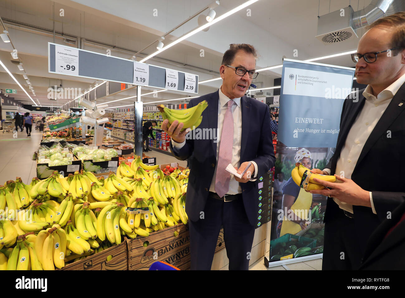 Oppitz hi-res stock photography and images - Alamy