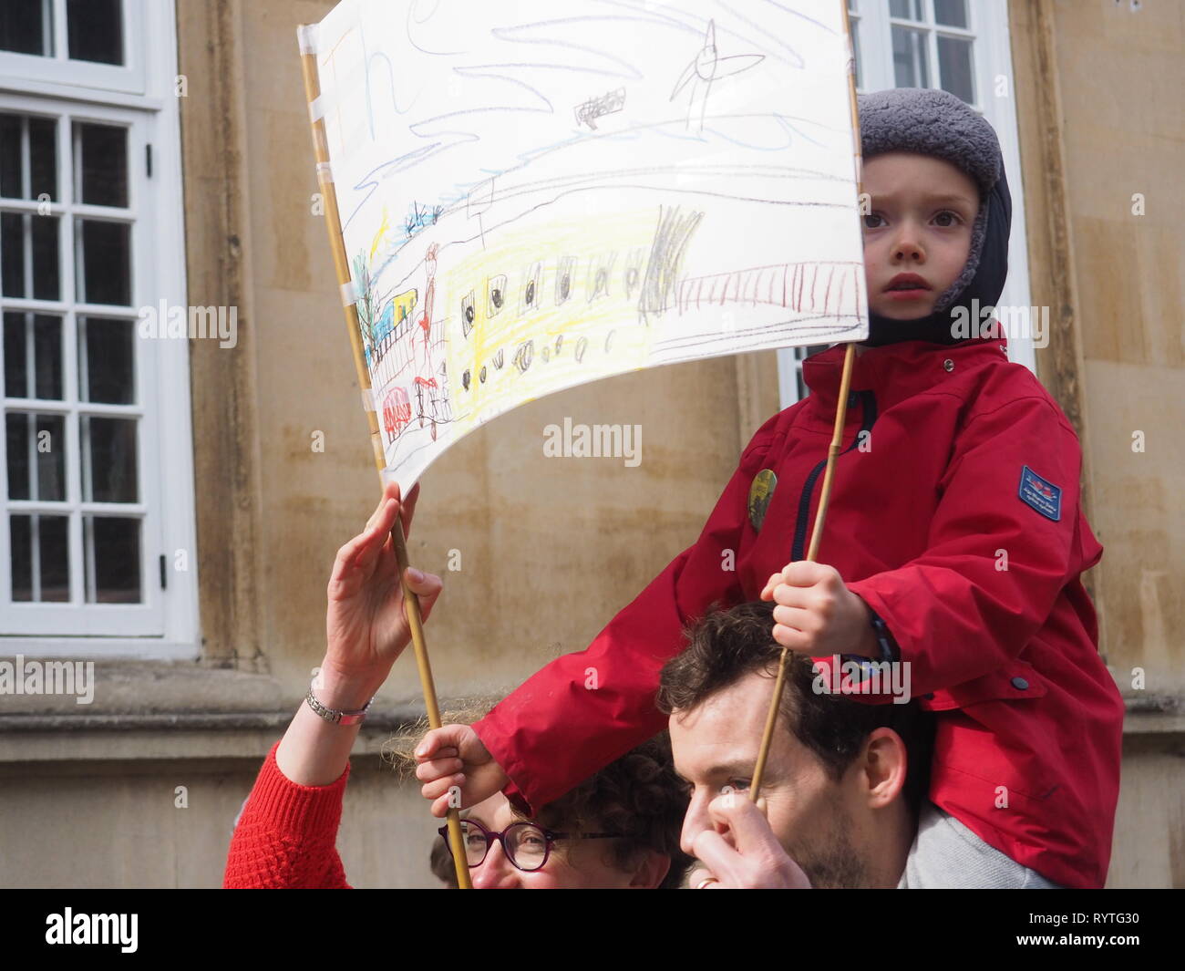 Climate change slogans hi-res stock photography and images - Alamy