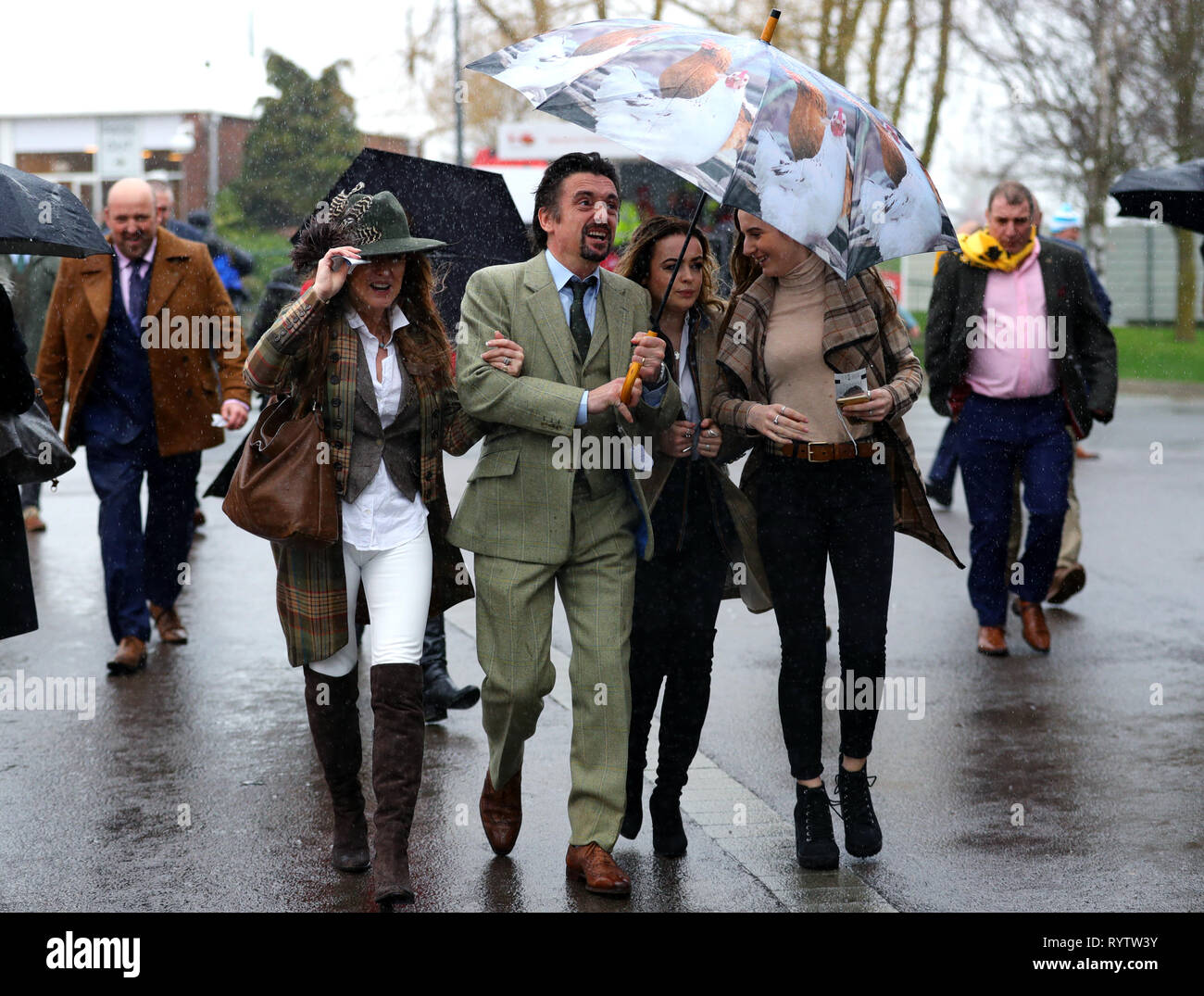 Left right richard hammond hi-res stock photography and images - Alamy