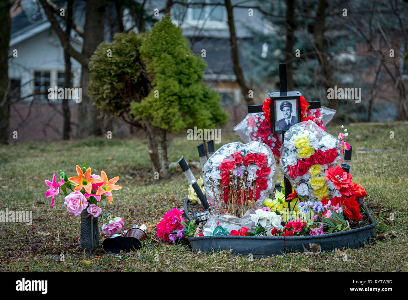 Prospect Cemetery in Toronto Stock Photo - Alamy