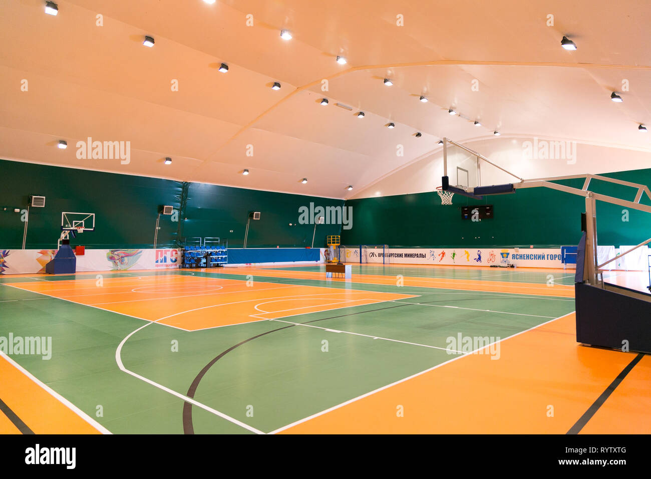 New sports hall complex hi-res stock photography and images - Alamy