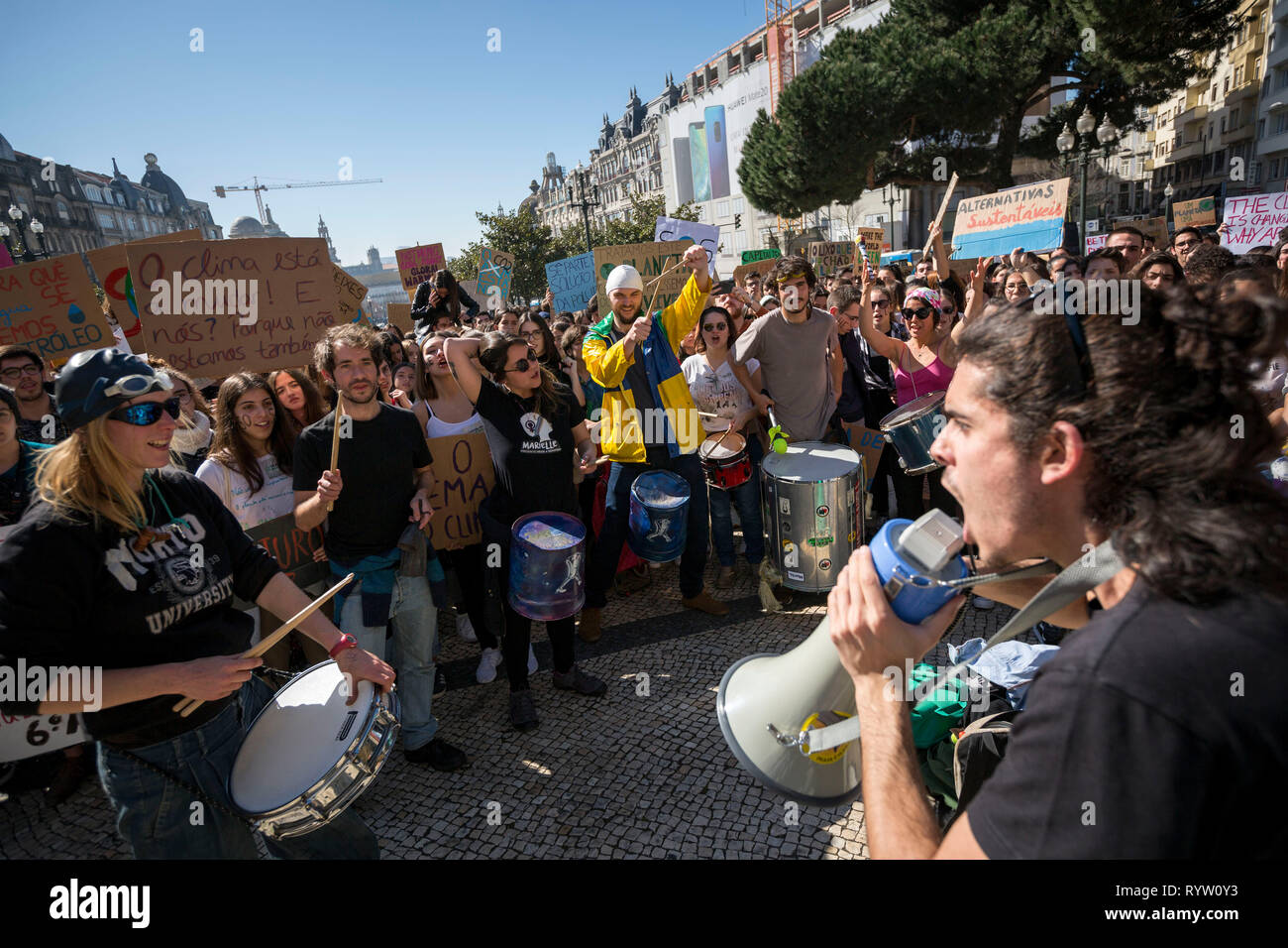 Protesters seen playing drums and shouting slogans on a megaphone ...