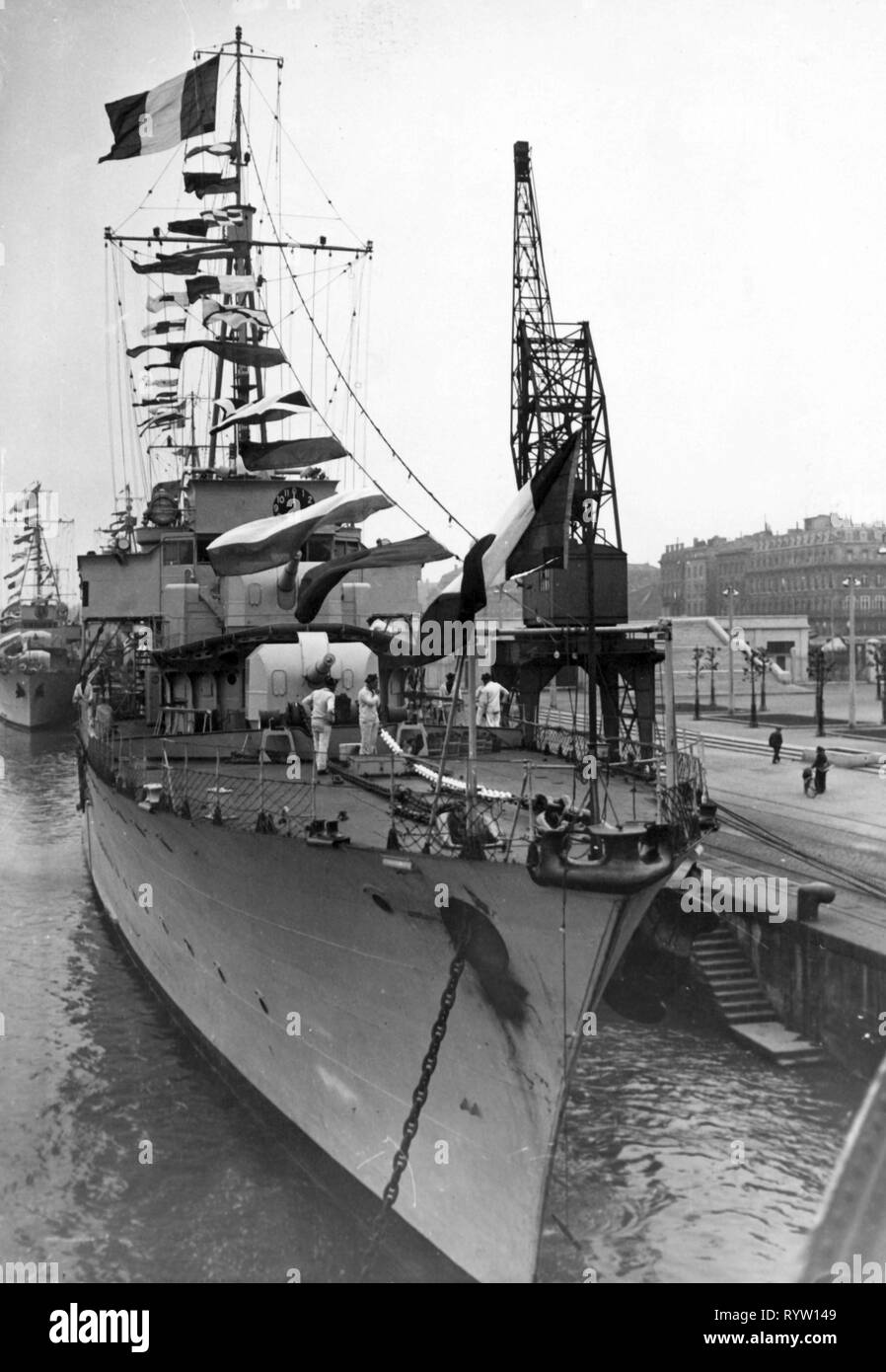 transport / transportation, navigation, warship, French destroyer ...