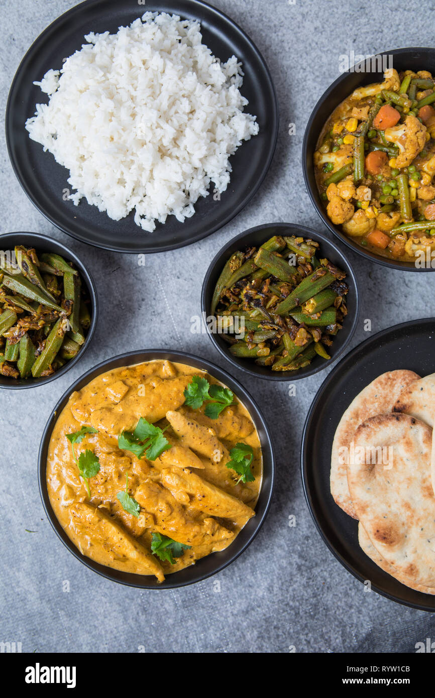 India family dinner hi-res stock photography and images - Alamy