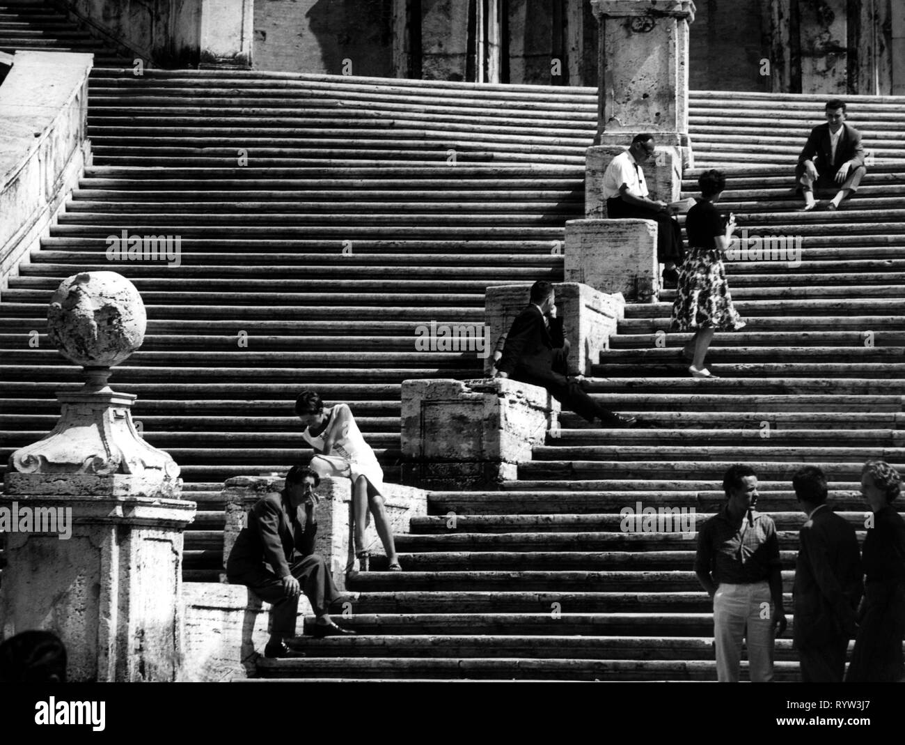Rome people spanish steps Black and White Stock Photos & Images - Alamy
