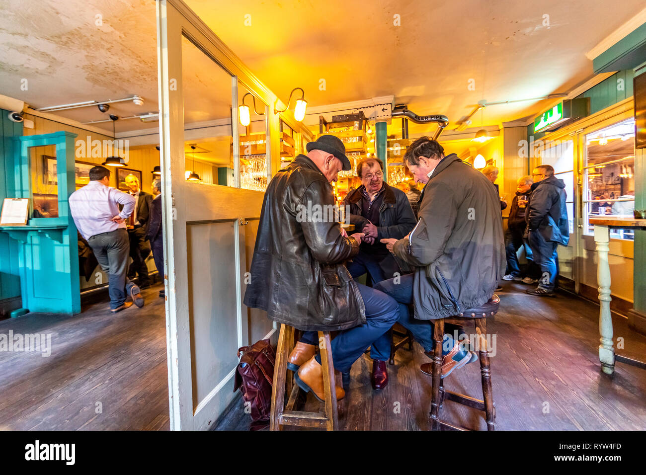 The Wheatsheaf. The pubs of Borough Market, London Stock Photo - Alamy