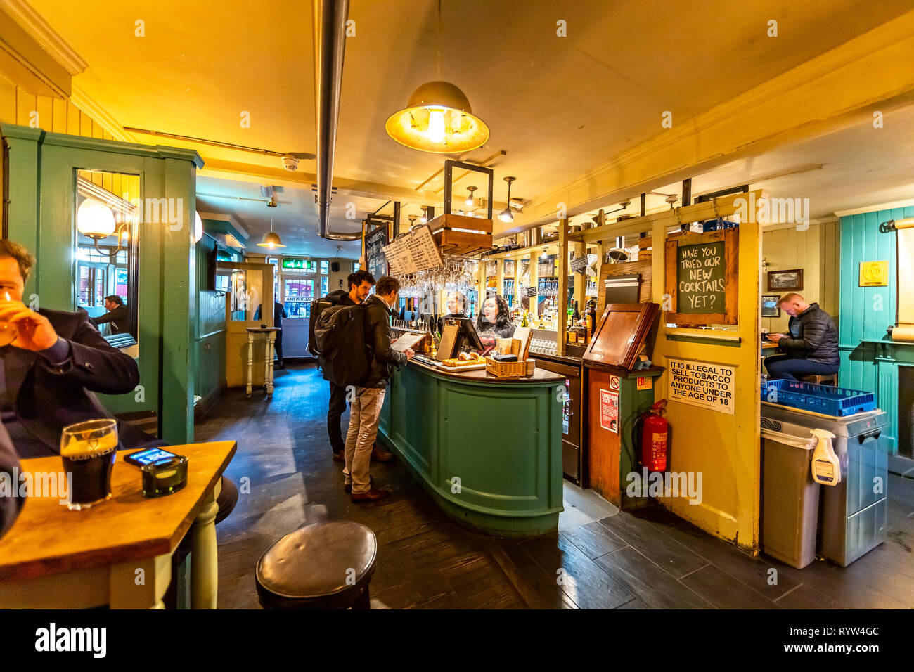The Wheatsheaf. The pubs of Borough Market, London Stock Photo - Alamy