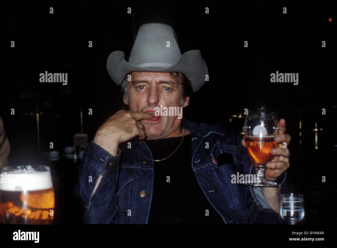 American actor Dennis Hopper at the InterContinental hotel bar in ...