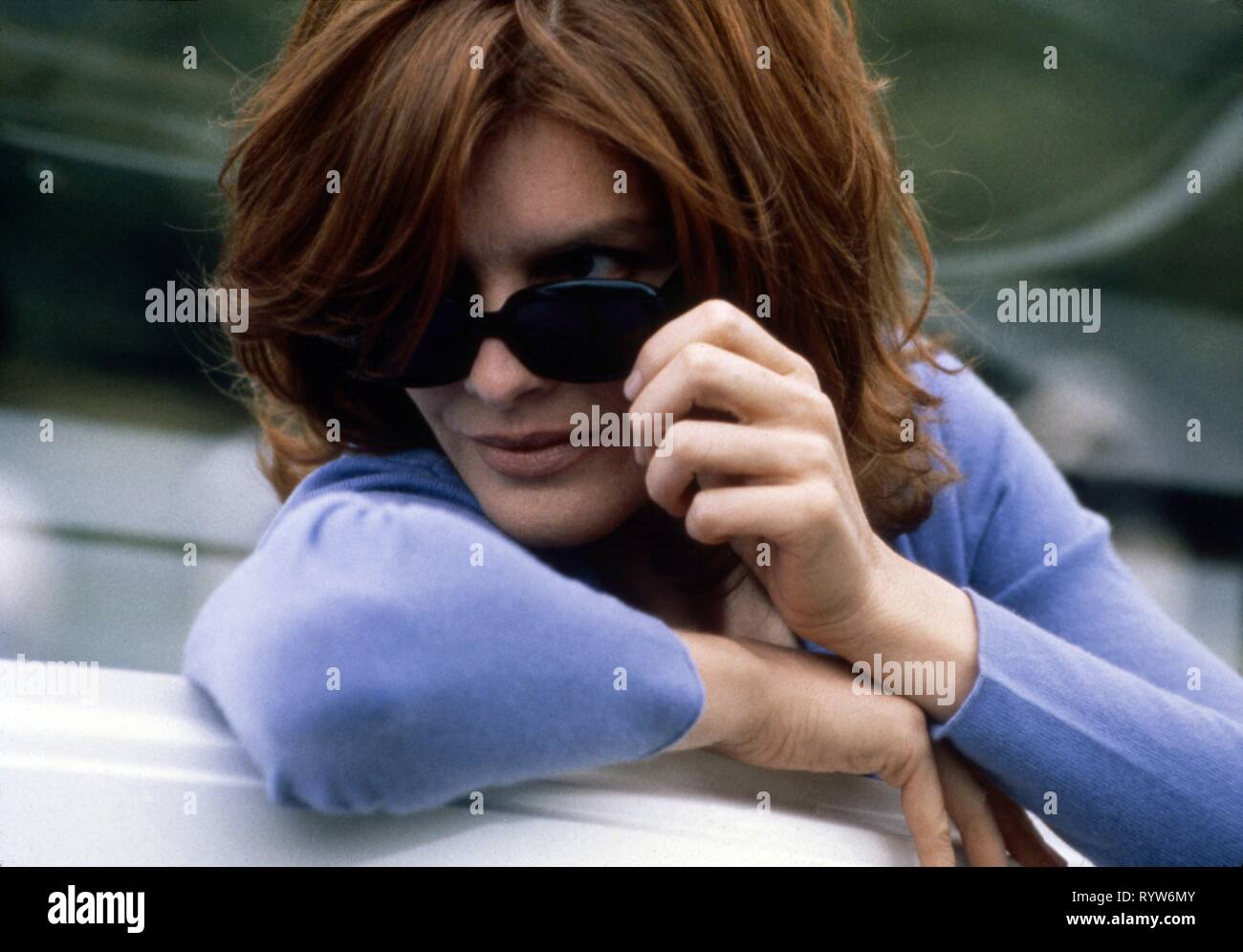 Rene russo thomas crown affair hi-res stock photography and images - Alamy
