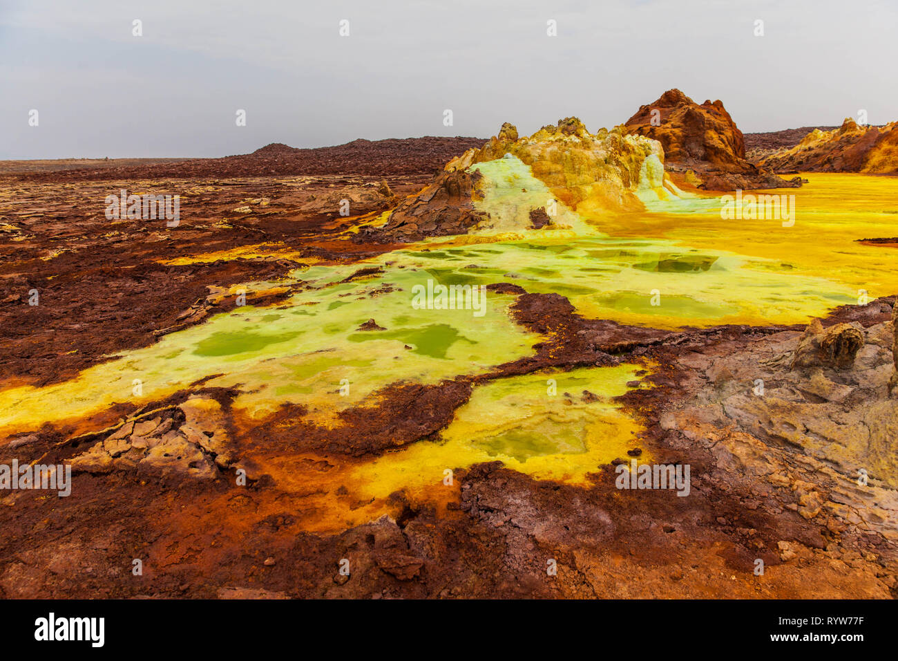 Dallol ethiopia people hi-res stock photography and images - Alamy