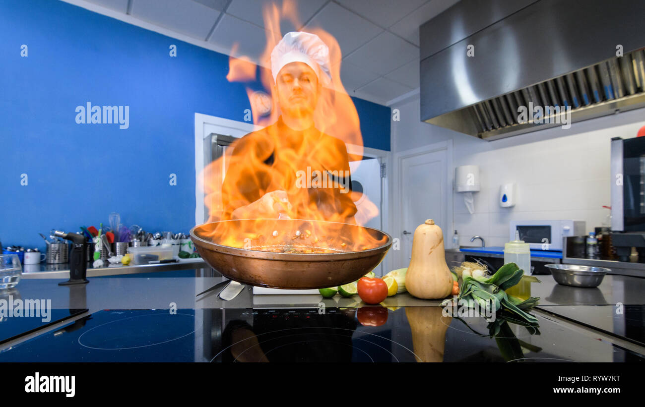 Food burning chefs hi-res stock photography and images - Alamy