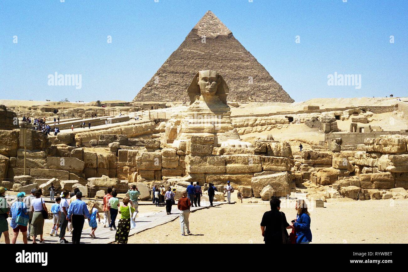 Great pyramids giza sphinx hi-res stock photography and images - Alamy