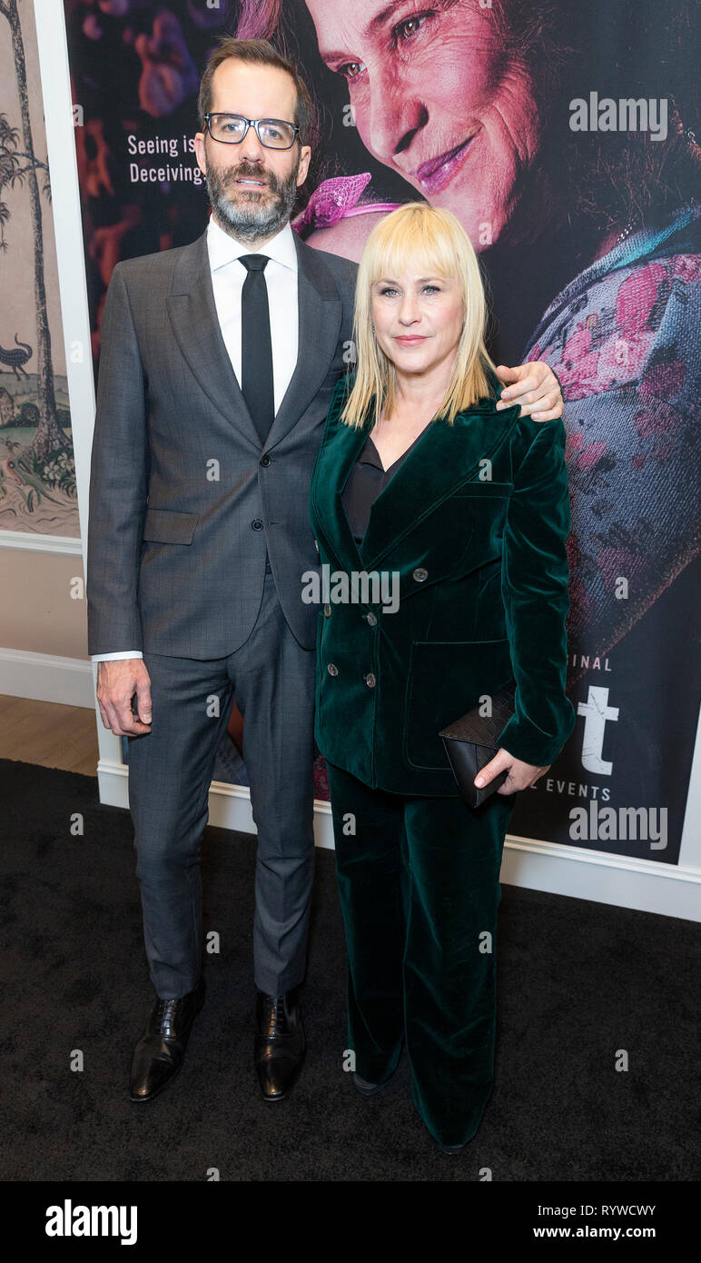 Eric White and Patricia Arquette wearing suit by Bella Freud attend the ...