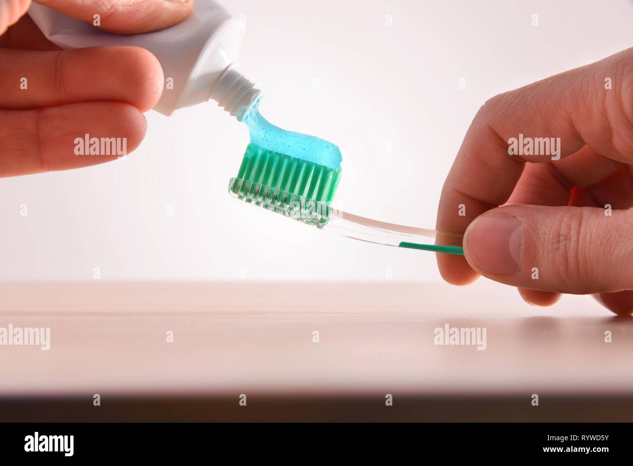 Tooth preparation hi-res stock photography and images - Alamy