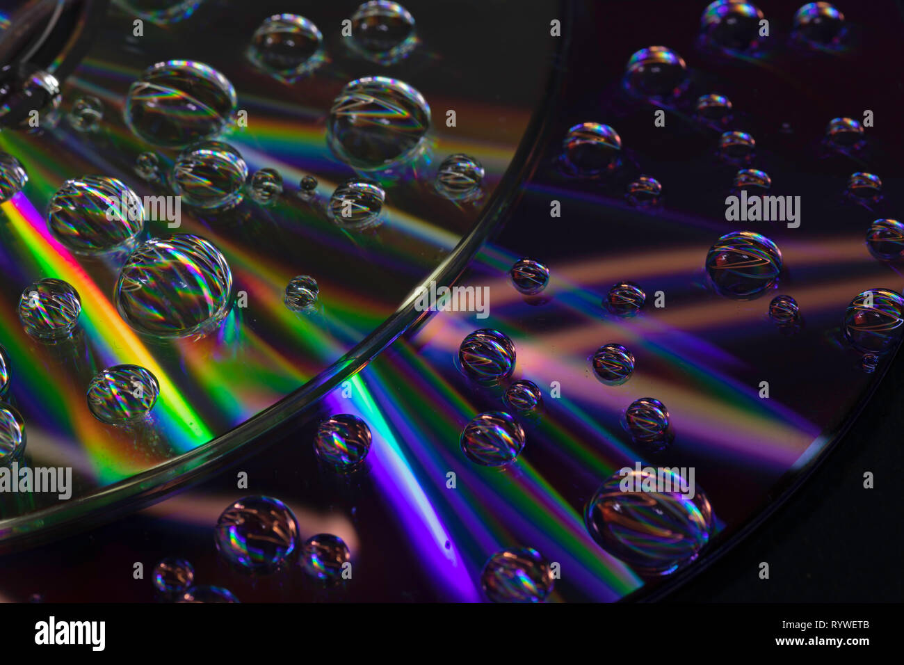 Water disc hi-res stock photography and images - Alamy