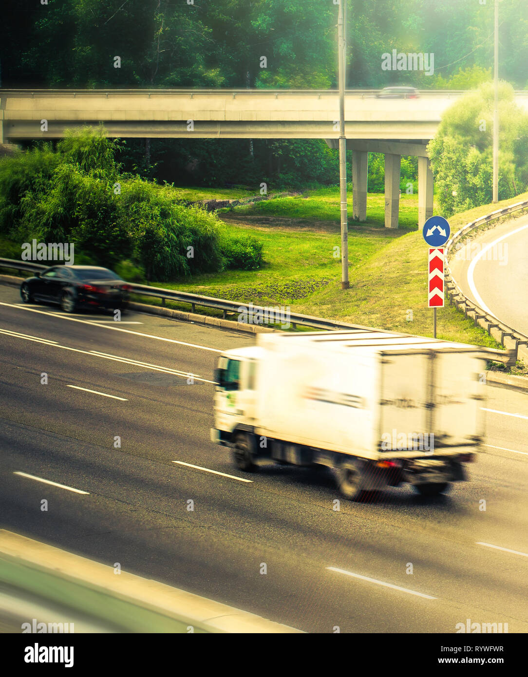 delivery truck in highway Stock Photo - Alamy