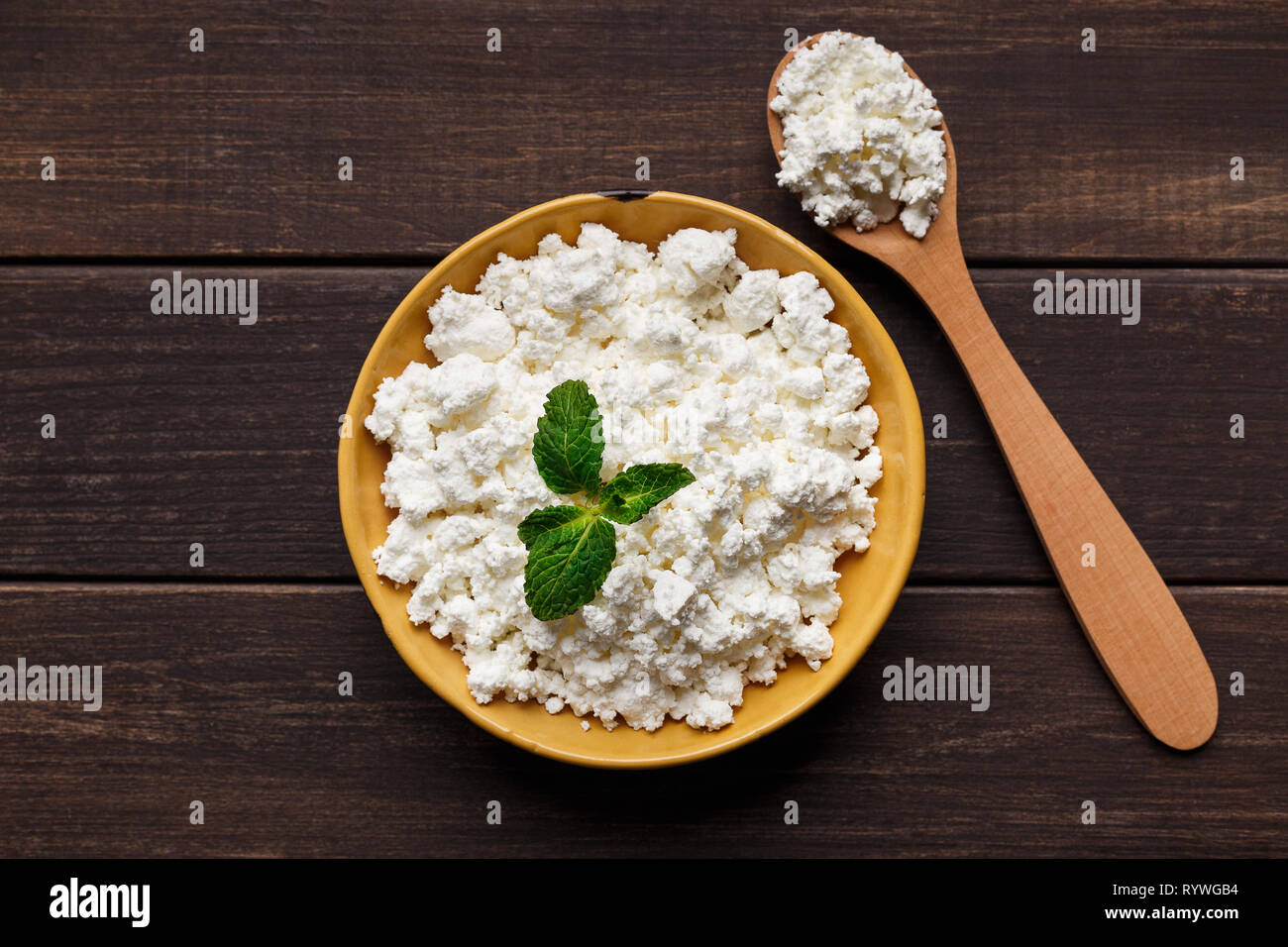 Country cottage cheese hi-res stock photography and images - Alamy