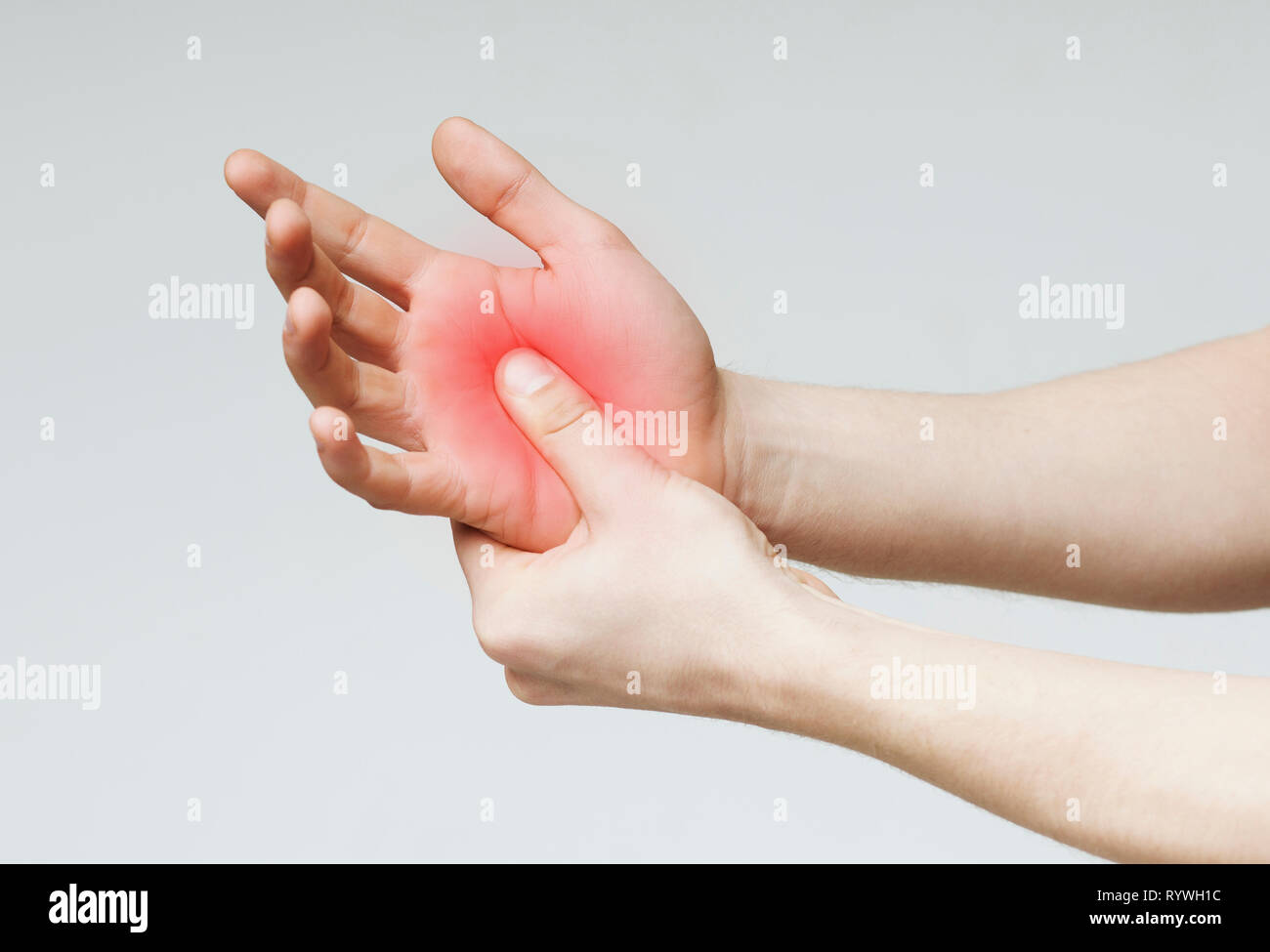 Sprain hand hi-res stock photography and images - Alamy