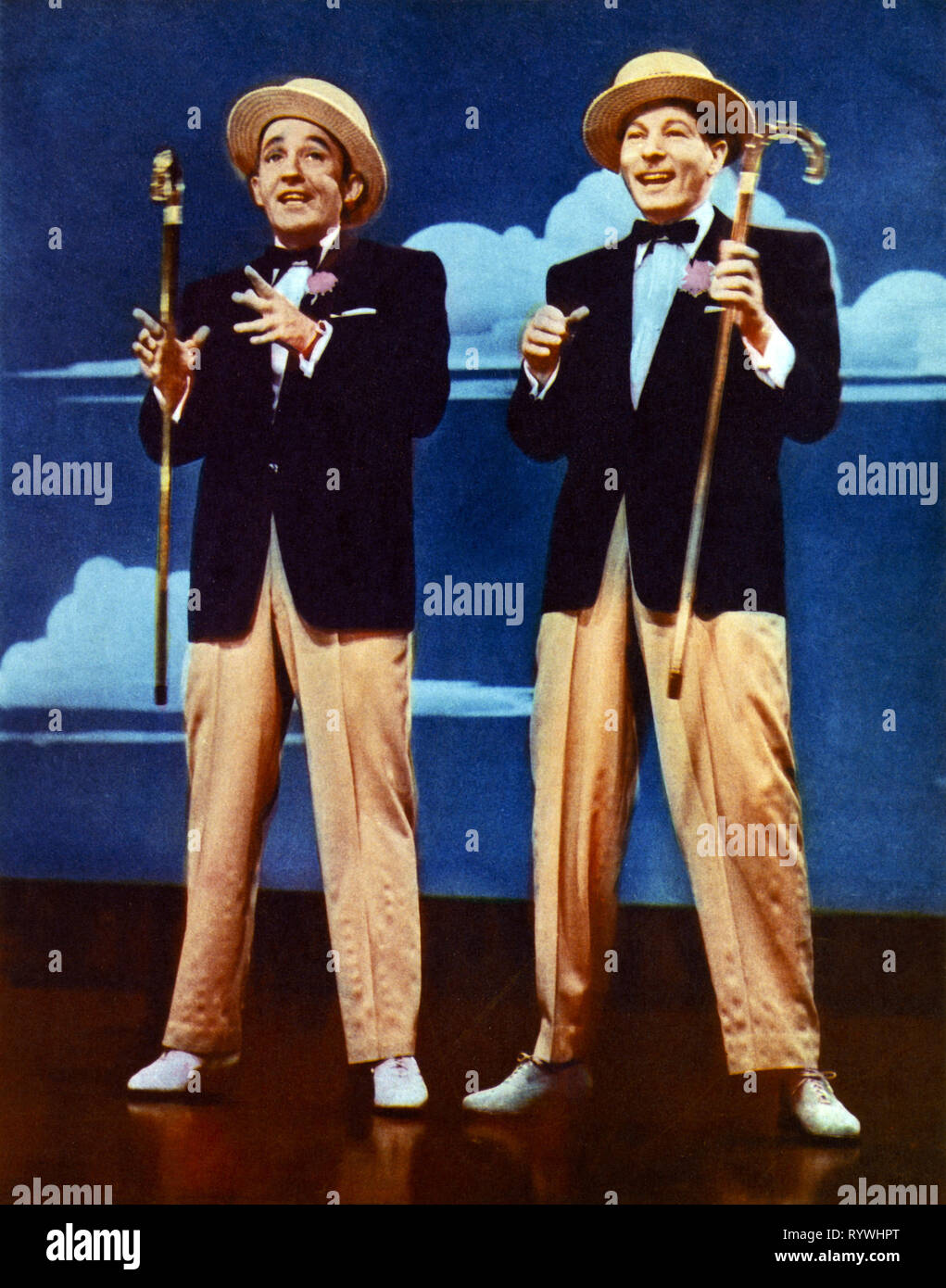 White christmas film hi-res stock photography and images - Alamy