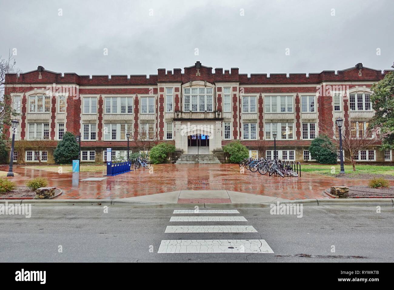 Duke university campus view hi-res stock photography and images - Alamy
