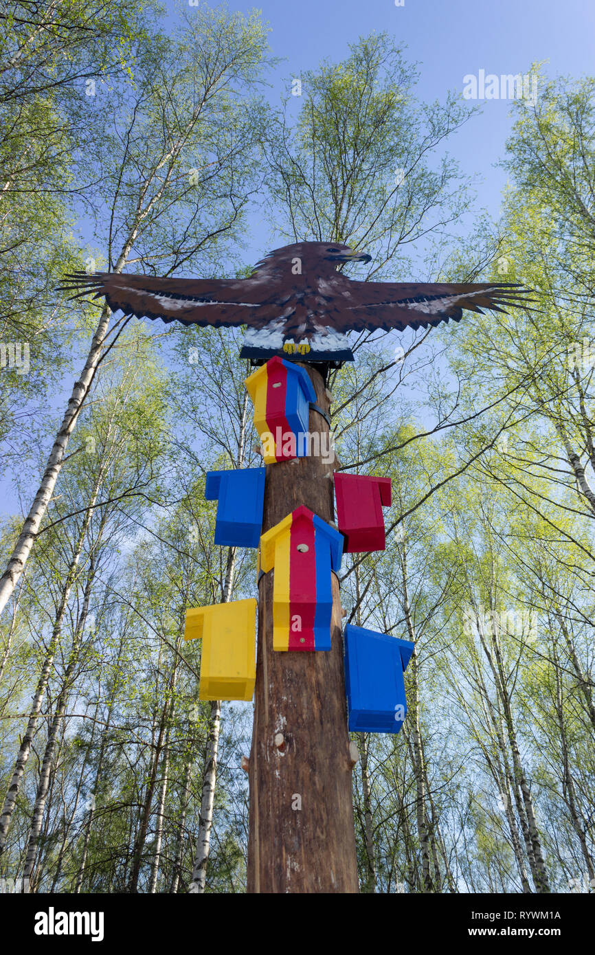 Bird houses art installation hi-res stock photography and images - Alamy