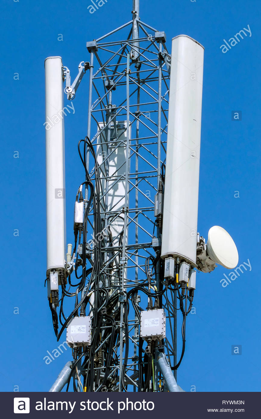 Microwave Repeater Station Stock Photos & Microwave Repeater Station ...