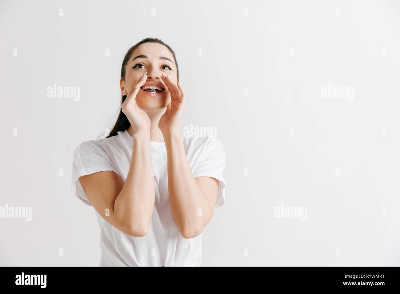 Do not miss. Young casual woman shouting. Shout. Crying emotional woman ...