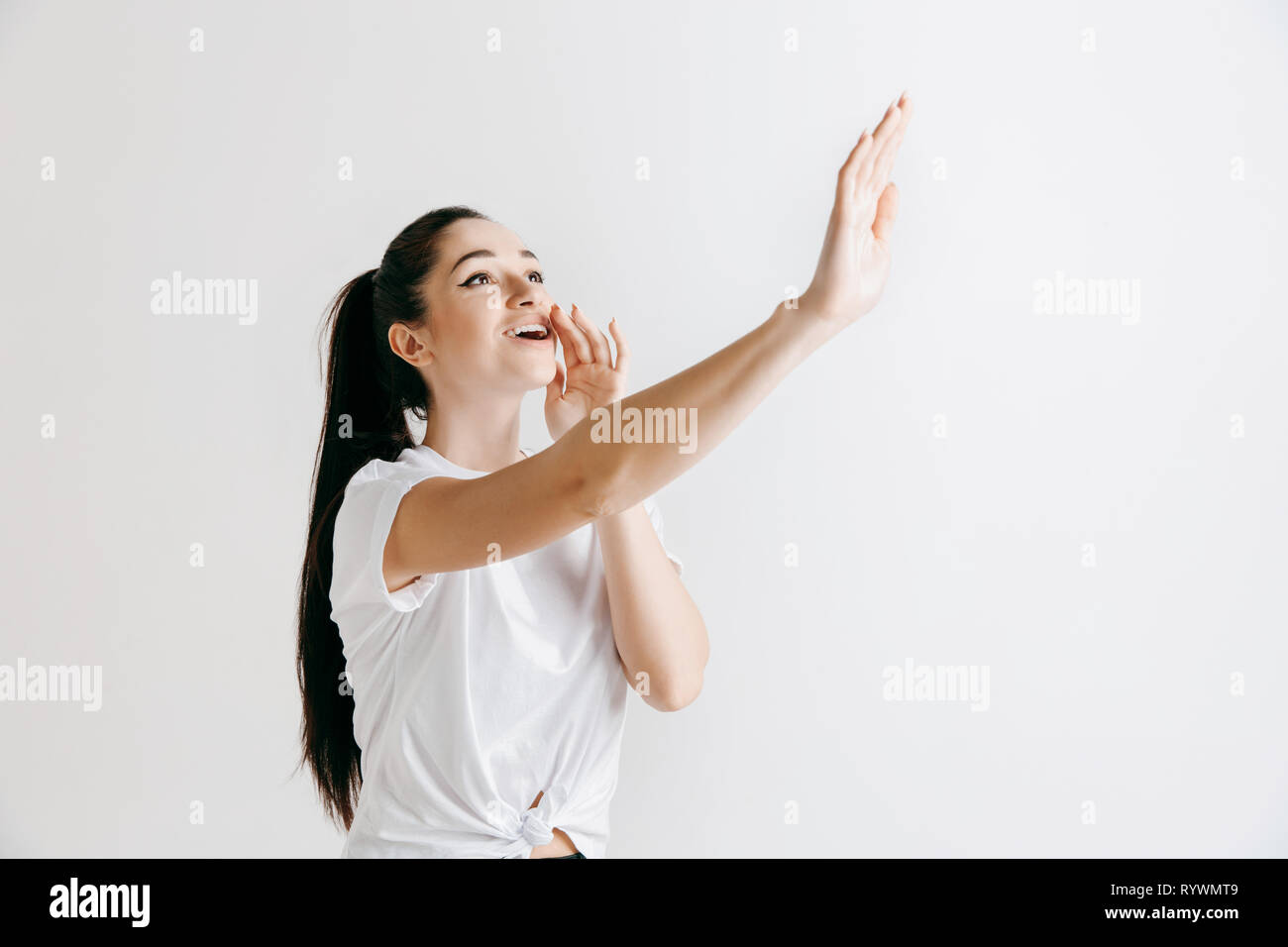 Do not miss. Young casual woman shouting. Shout. Crying emotional woman ...