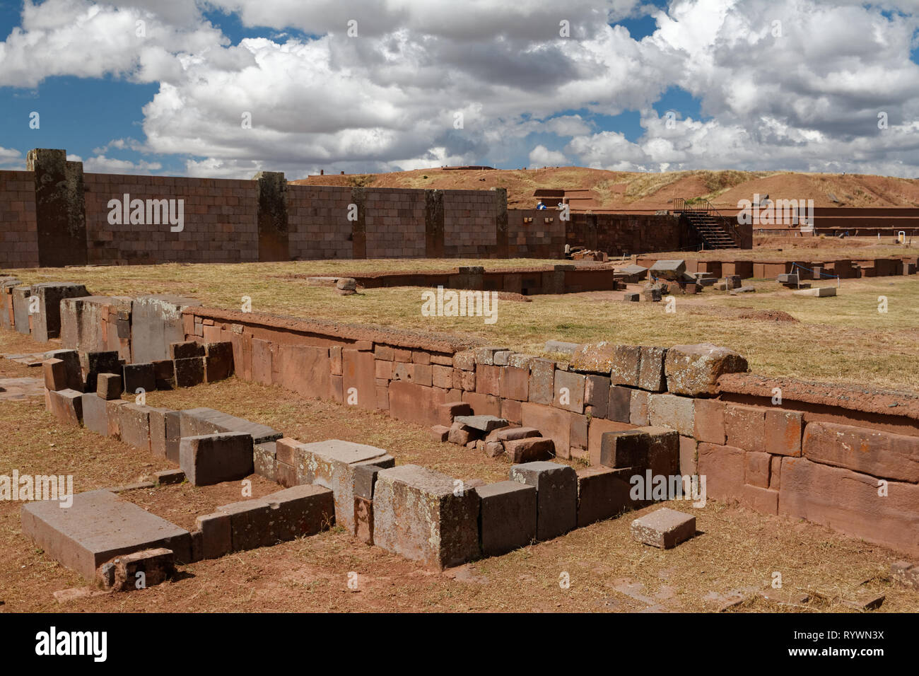 Tiahuanaco pottery hi-res stock photography and images - Alamy