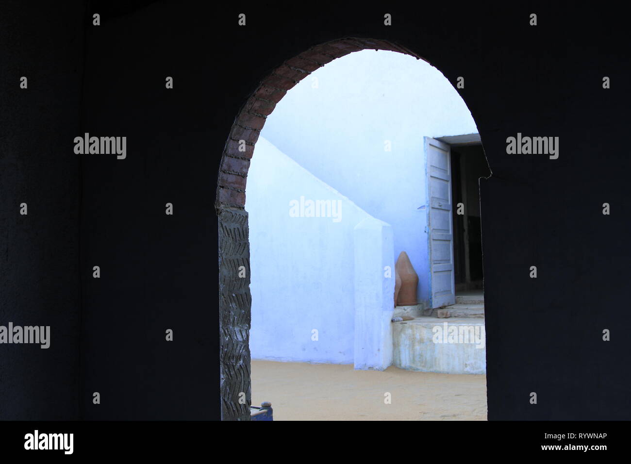 Archway africa hi-res stock photography and images - Alamy