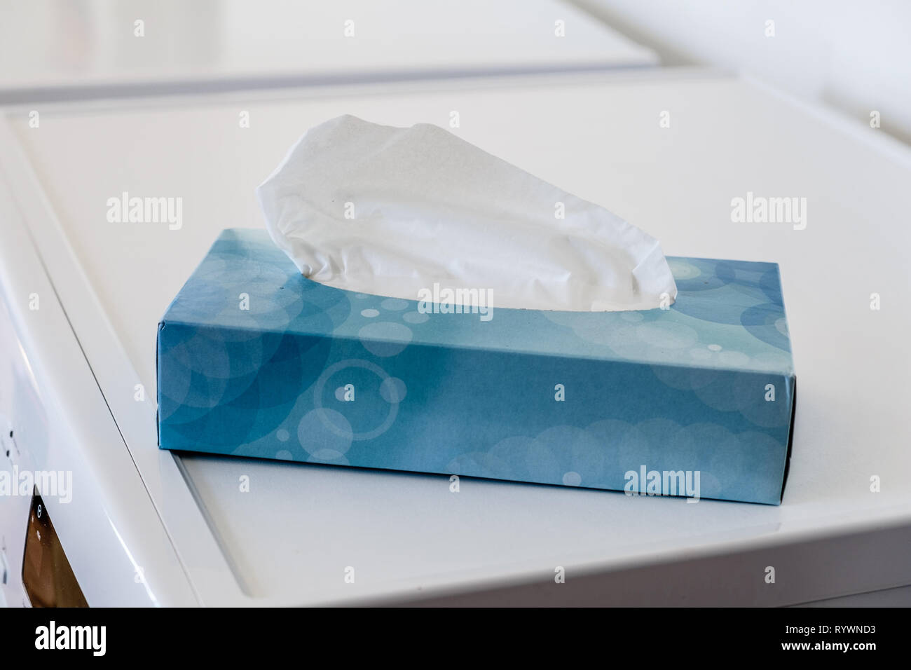 Paper hankies hi-res stock photography and images - Alamy