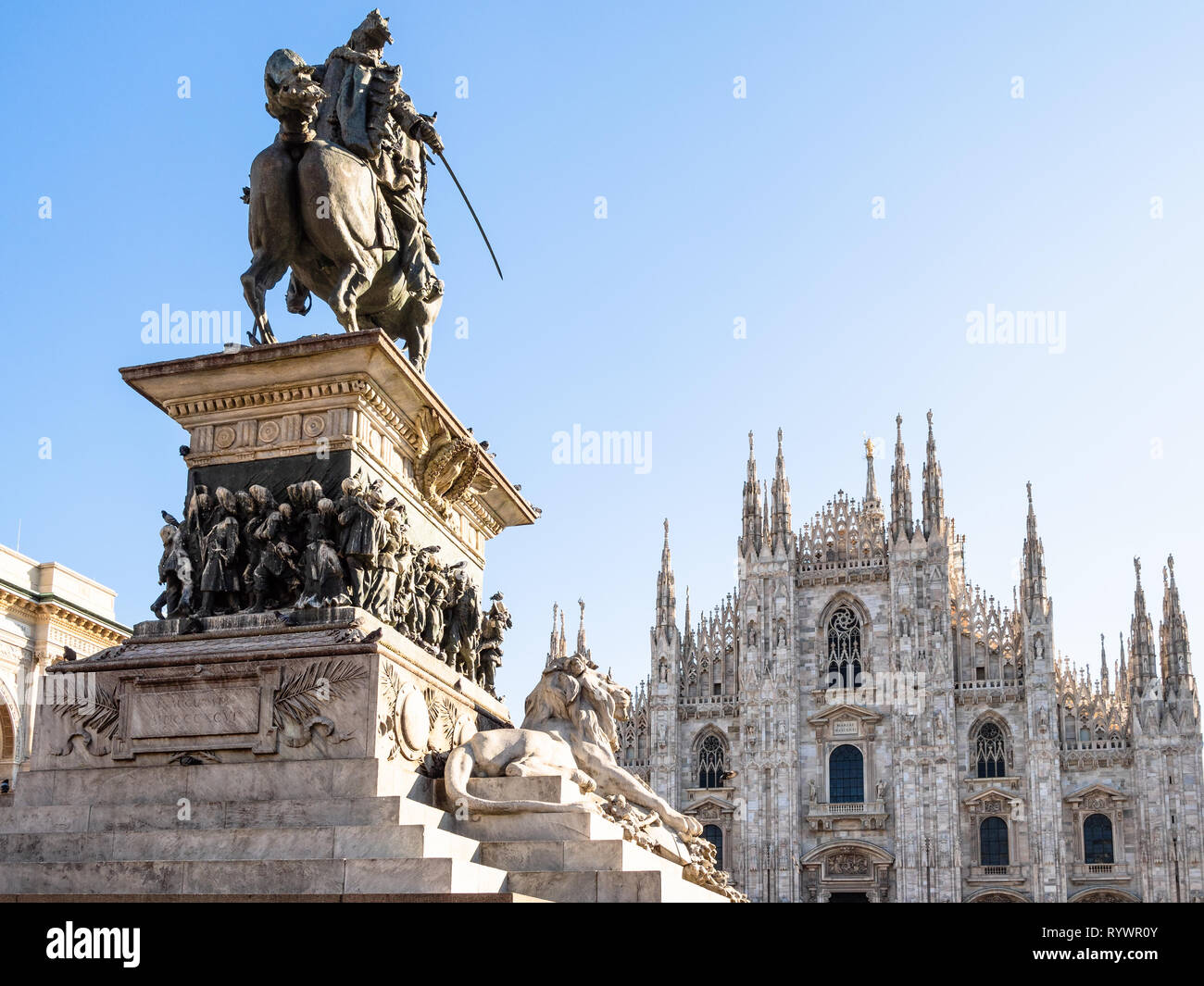 Travel to Italy - view of Milan Cathedral (Duomo di Milano) from ...