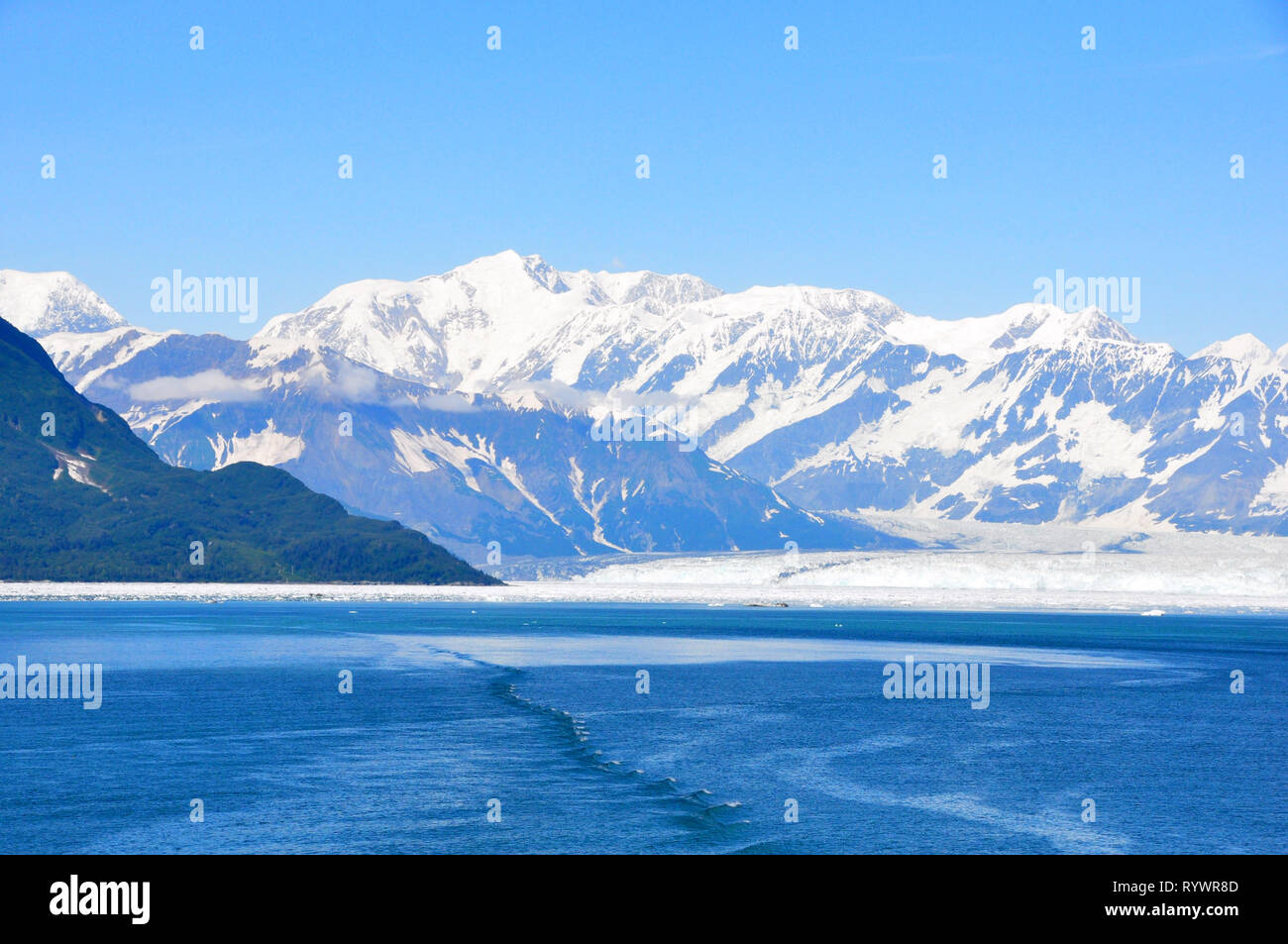Hubbard glacier alaska cruise hi-res stock photography and images - Alamy