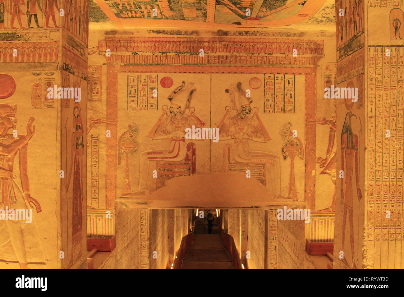 Ramesses v hi-res stock photography and images - Alamy