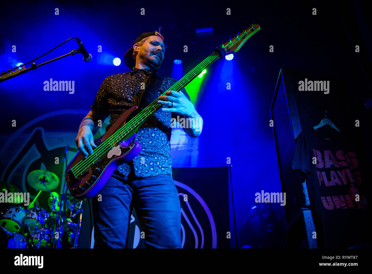 Alien ant farm band hi-res stock photography and images - Alamy
