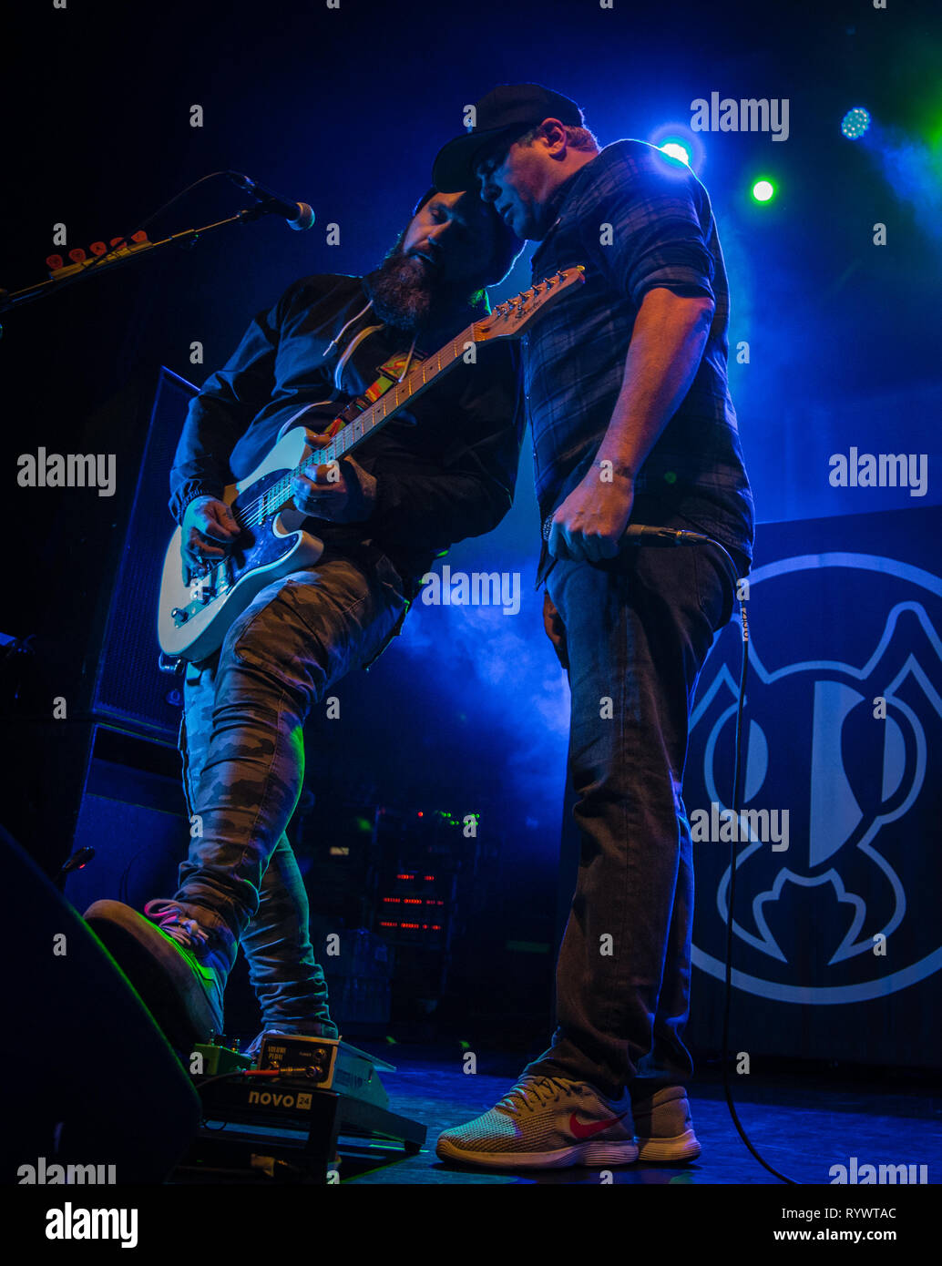 Alien ant farm singer hi-res stock photography and images - Alamy