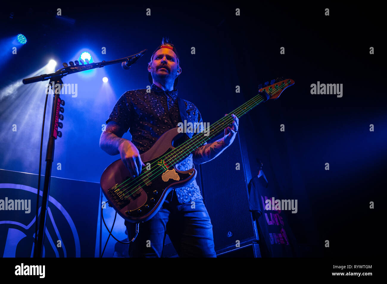 Alien ant farm bassist hi-res stock photography and images - Alamy