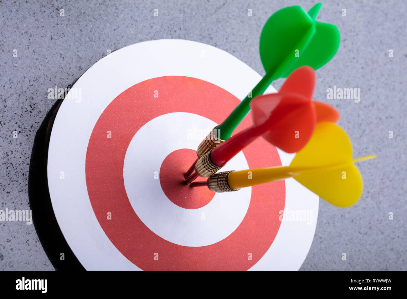 Dartboard texture hi-res stock photography and images - Alamy