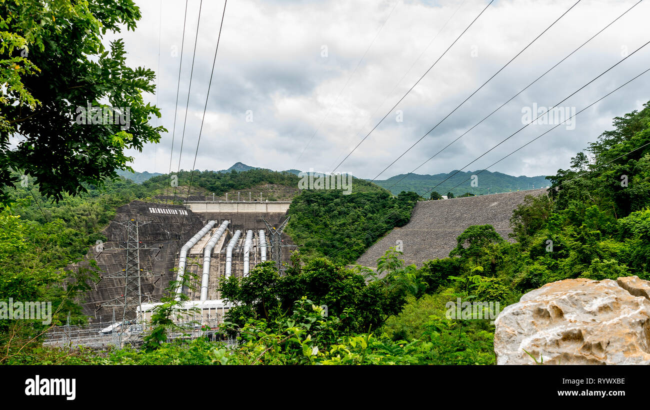 Hydro electric dam output hi-res stock photography and images - Alamy