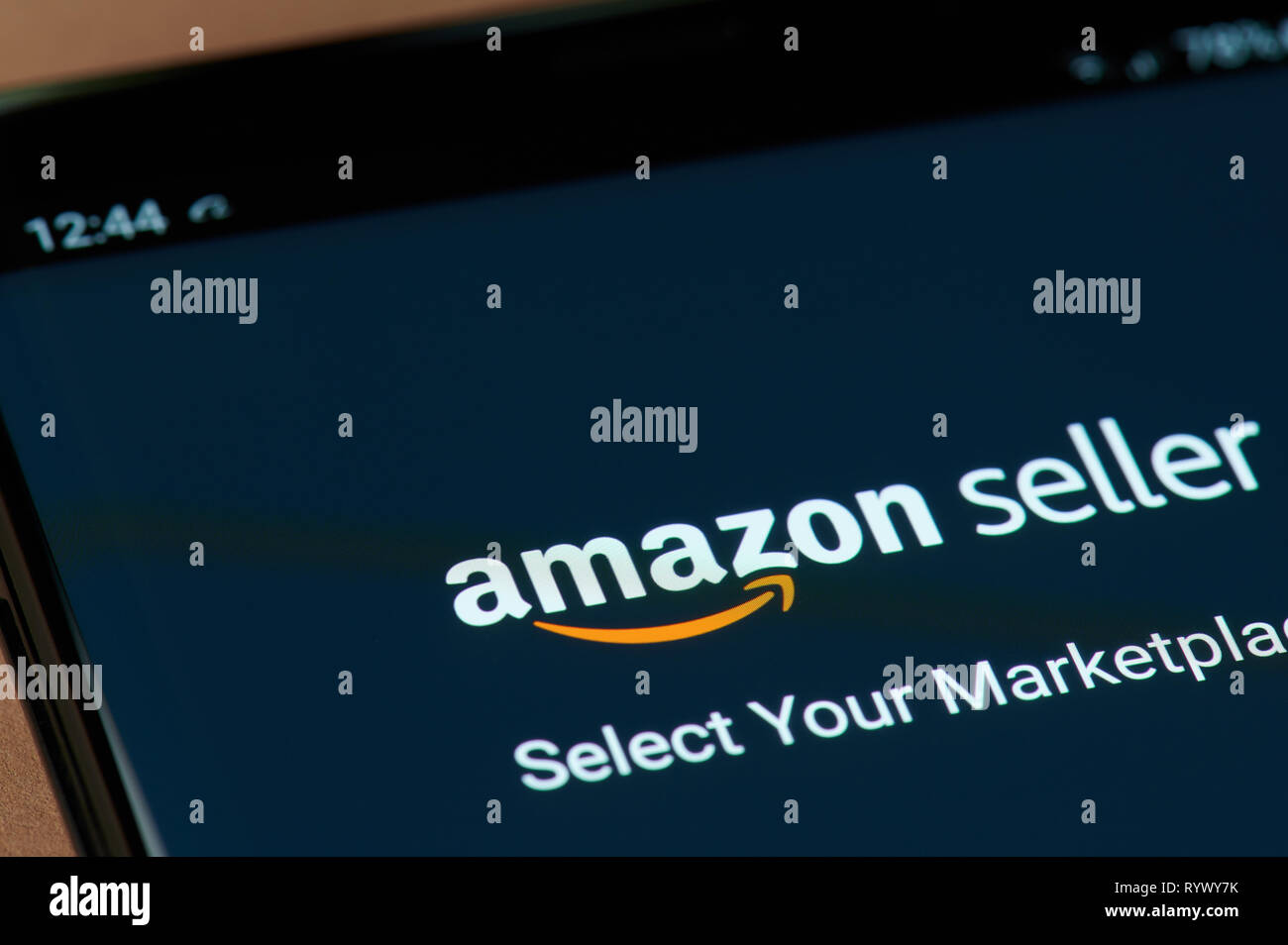 Smartphone logo hi-res stock photography and images - Alamy