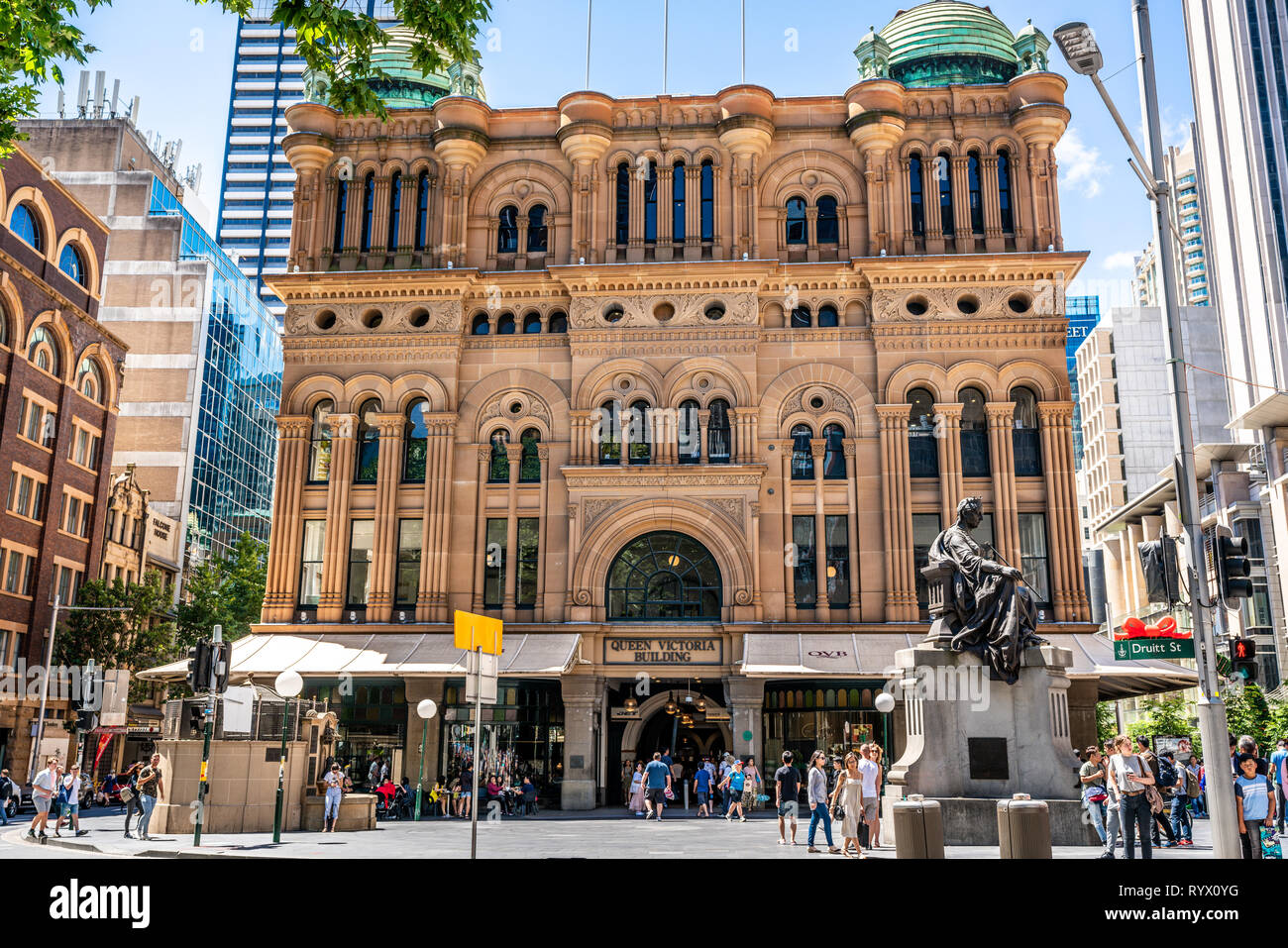 Front View Qvb