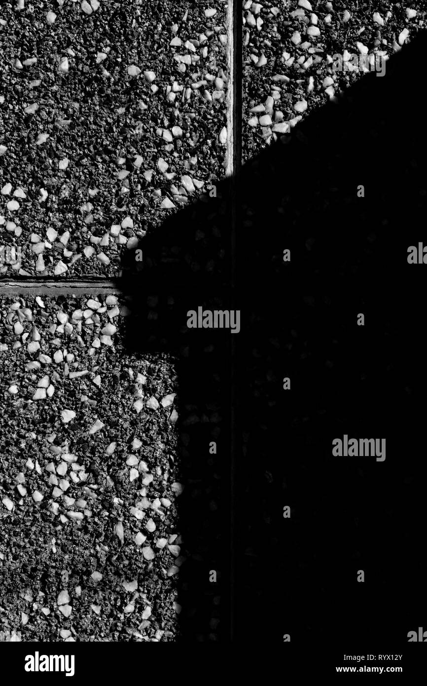 Shadow building architecture hi-res stock photography and images - Alamy