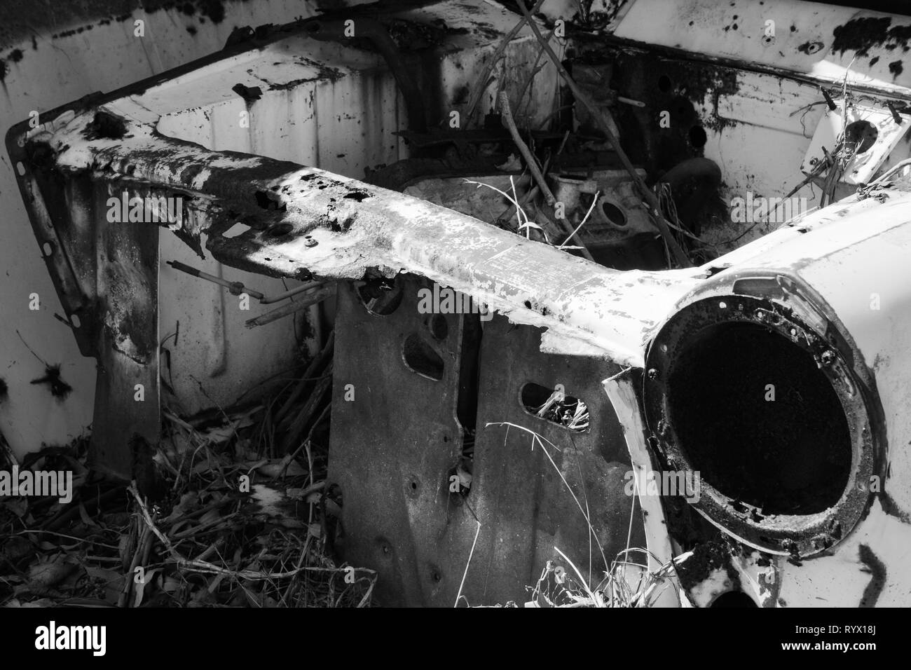 Car chassis rusted hi-res stock photography and images - Alamy