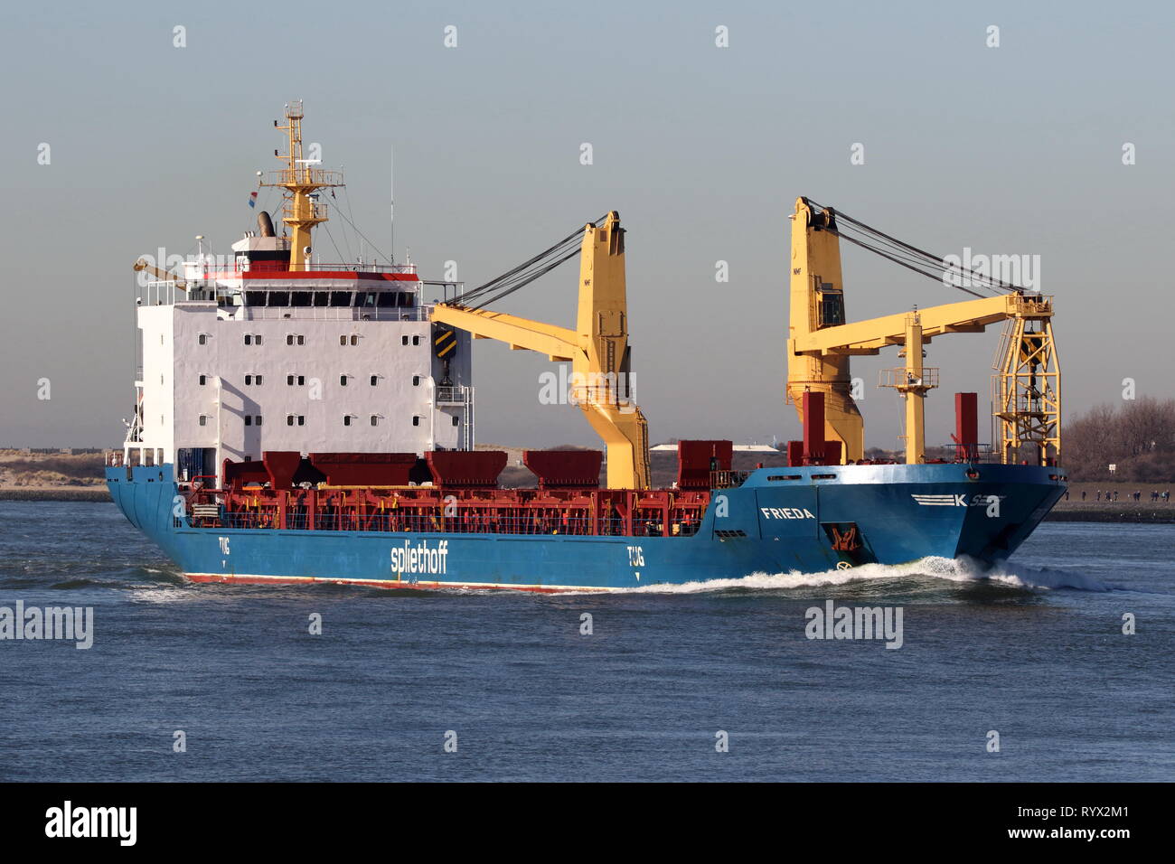 Vessel cargo vessel hi-res stock photography and images - Alamy