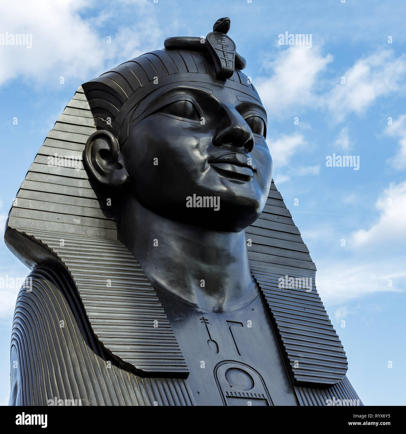 Statue sphinx london embankment hi-res stock photography and images - Alamy