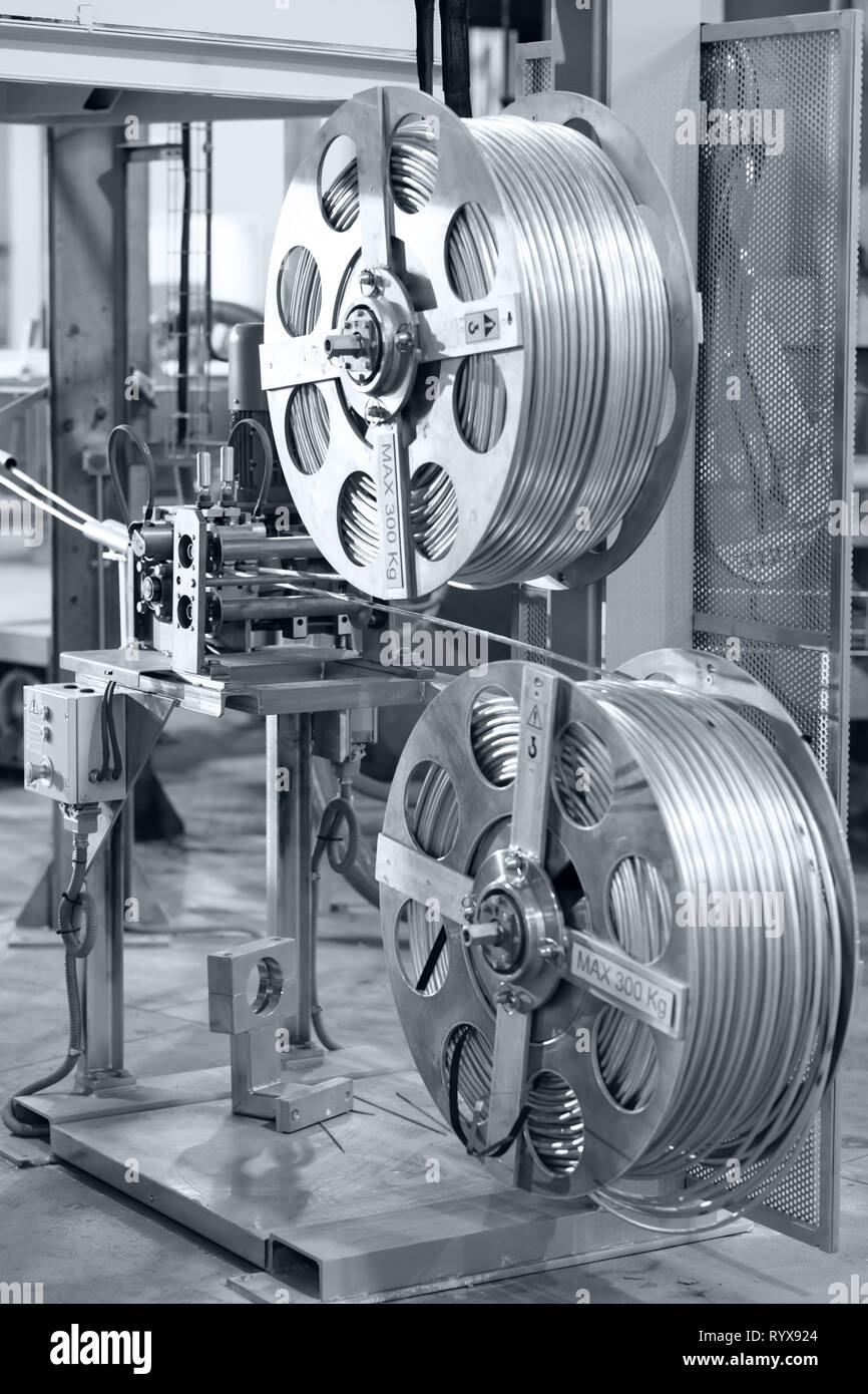 Cast house hi-res stock photography and images - Alamy